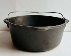 8 Cast Iron Dutch Oven No Lid: Ultimate Versatility Uncovered